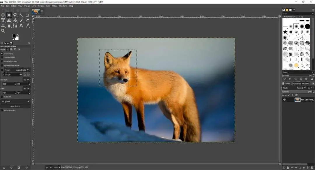 4 Quick Method To Deselect An Object On GIMP